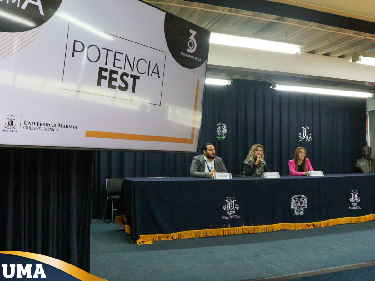 En conmemoración de los 30 Años de la Escuela de Comunicación ...